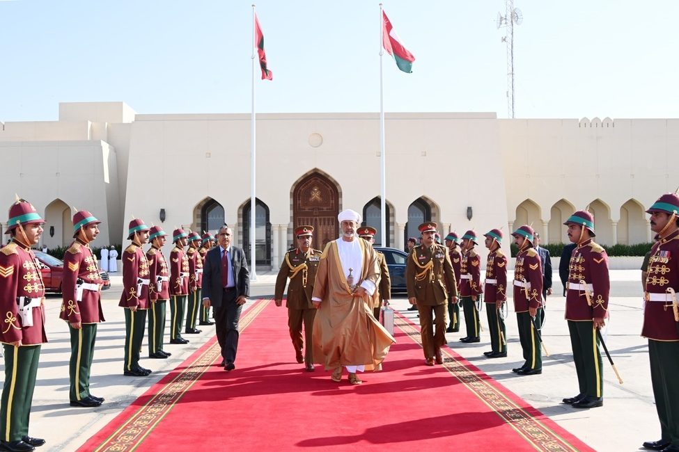 His Majesty leaves for the Kingdom of Bahrain - FM.gov.om