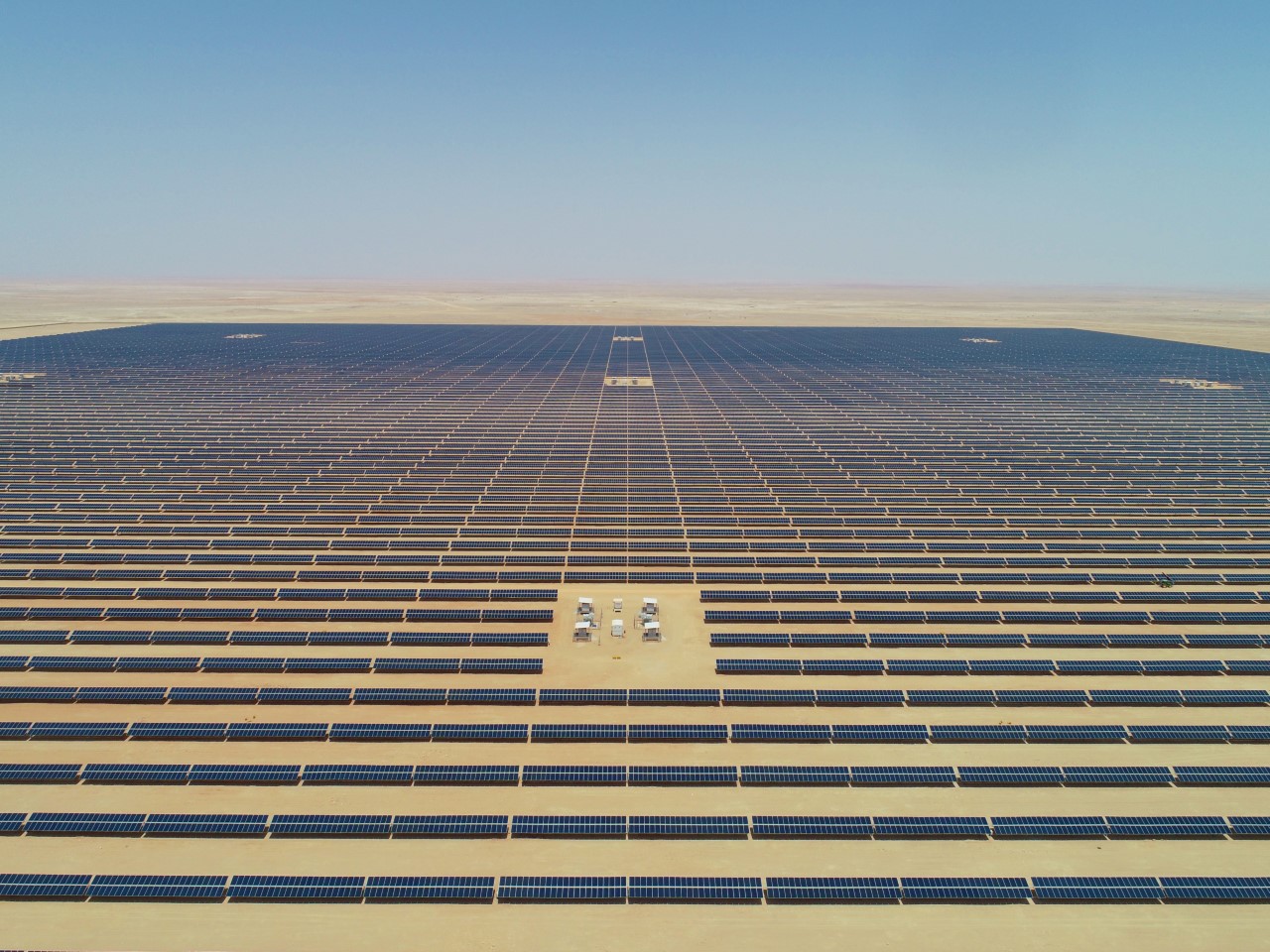 Oman on course to exceed green hydrogen target by 2030 - FM.gov.om