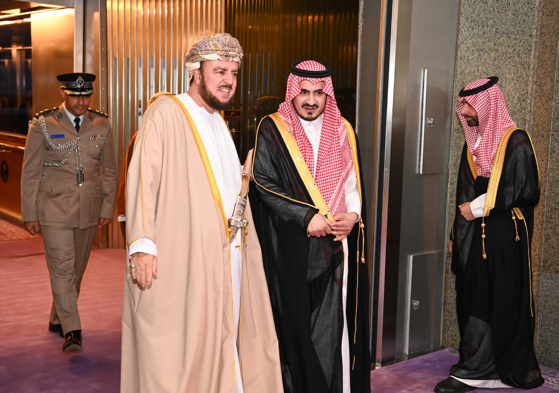Sayyid Asaad arrives in the Kingdom of Saudi Arabia - www.fm.gov.om