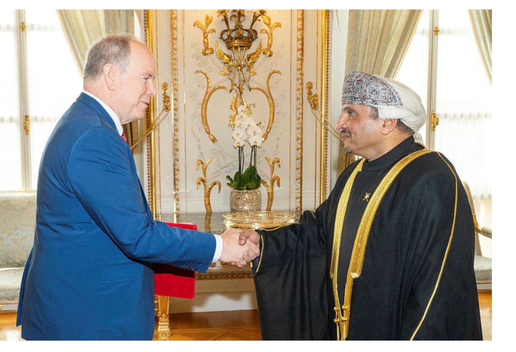 Omani Ambassador presents credentials to Prince of Monaco - www.fm.gov.om