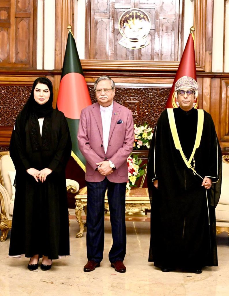 Oman’s Ambassador presents credentials to Bangladesh President - FM.gov.om