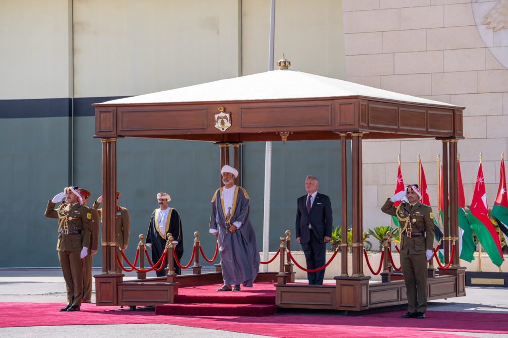 His Majesty arrives in Jordan - www.fm.gov.om